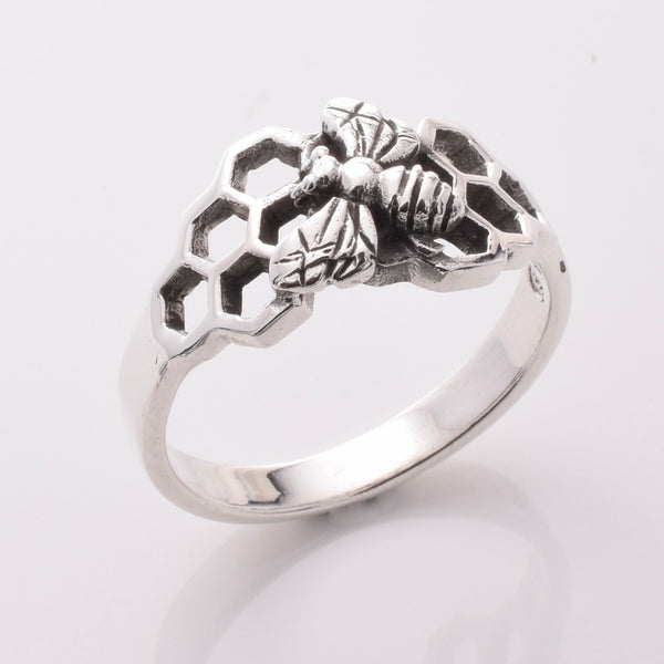 R315 - 925 silver bee and honeycomb ring – Java Designs