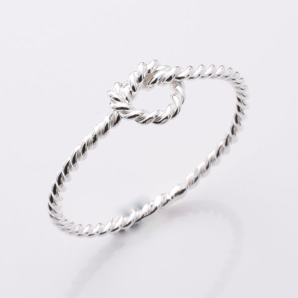 R282 925 silver twisted wire heart ring – Java Designs